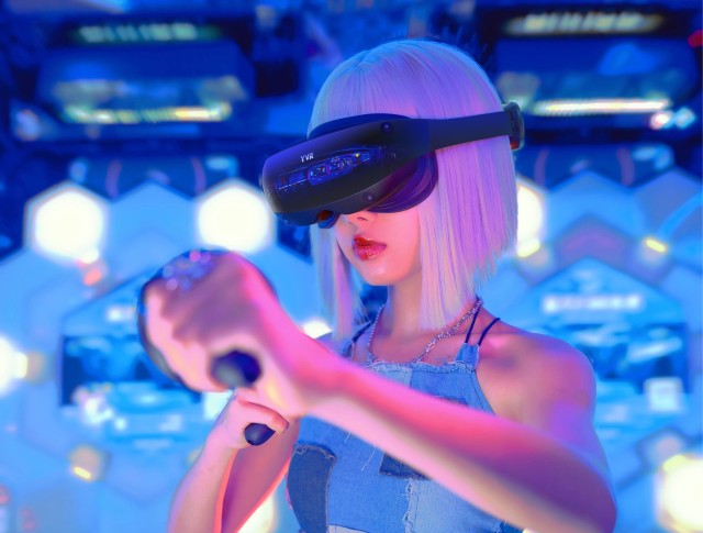 YVR携手移动云VR，“前排观赛”燃情世界杯_财富号_东方财富网