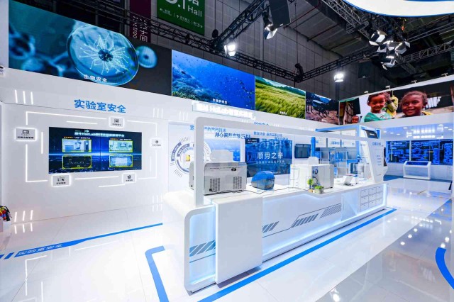 海尔生物医疗魁斗HaiLab智慧实验室首次亮相进博会 开启智慧管理新时代_财富号_东方财富网