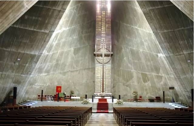 戴卫艾伦奇普菲尔德：让平常的东西变得特别丨2023普利兹克建筑奖得主_财富号_东方财富网