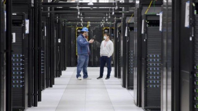 揭秘Meta押注人工智能新武器：两款自研芯片＋超算_财富号_东方财富网