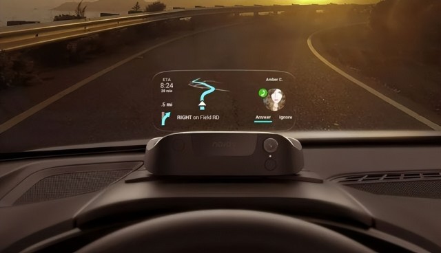 智能电动背景下HUD装车量高涨，AR-HUD技术已成车载行业新风向_财富号_东方财富网